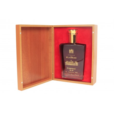 Cognac XO Wooden box